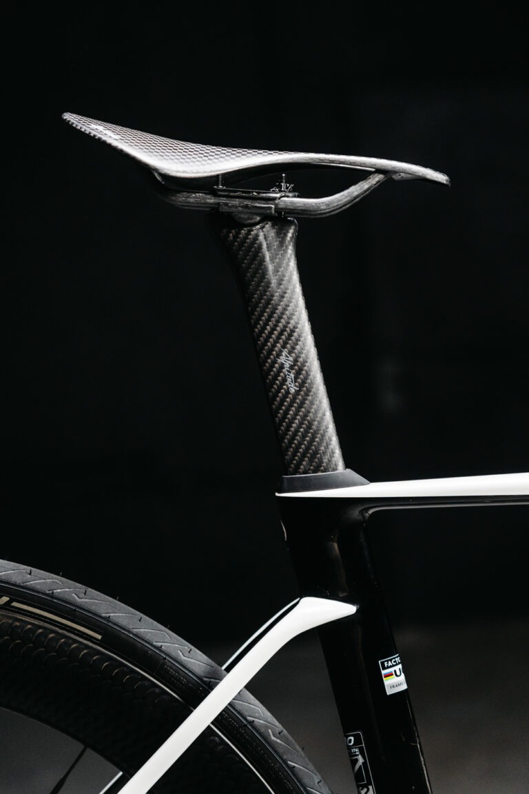 Tonale x Ostro VAM 2.0 seatpost - Alpitude Components
